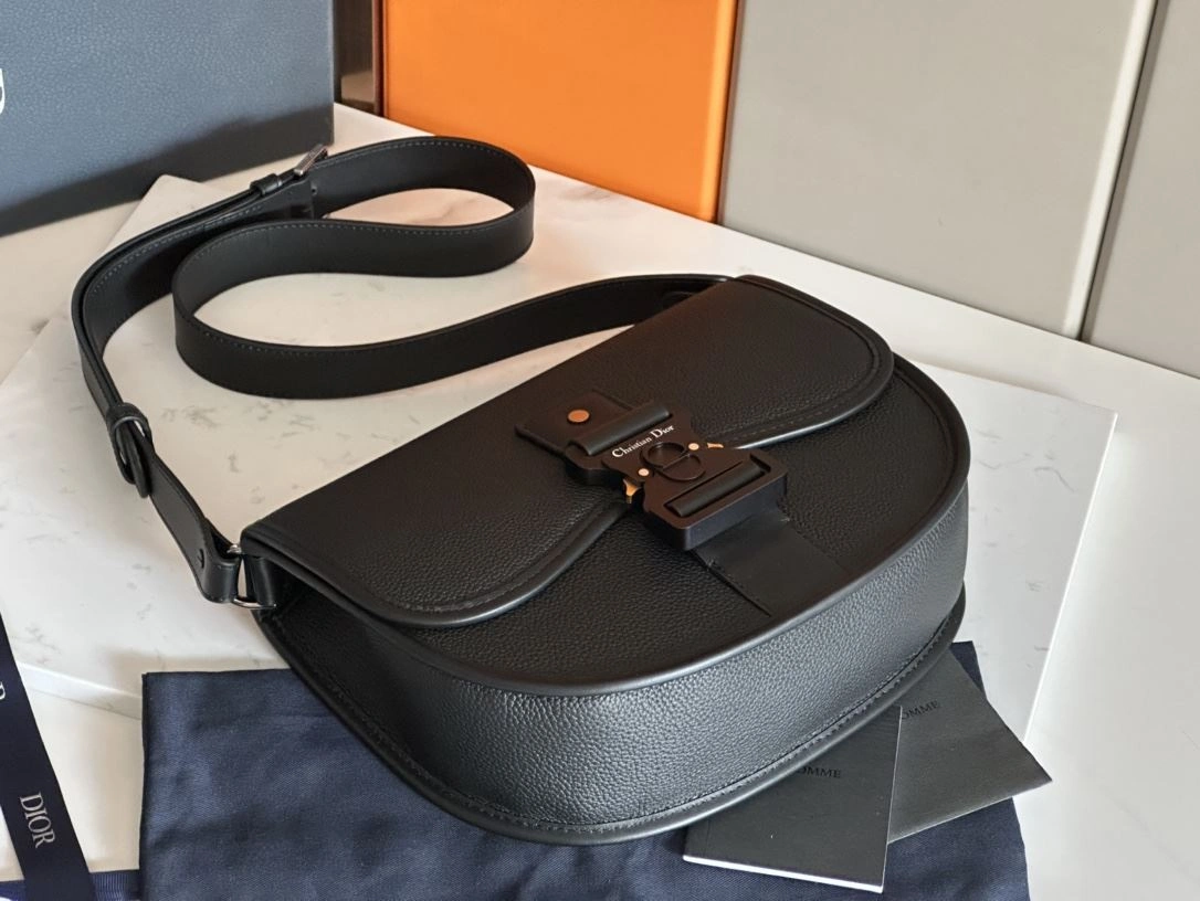 Top match Mens Christian Dior Satchel Bags