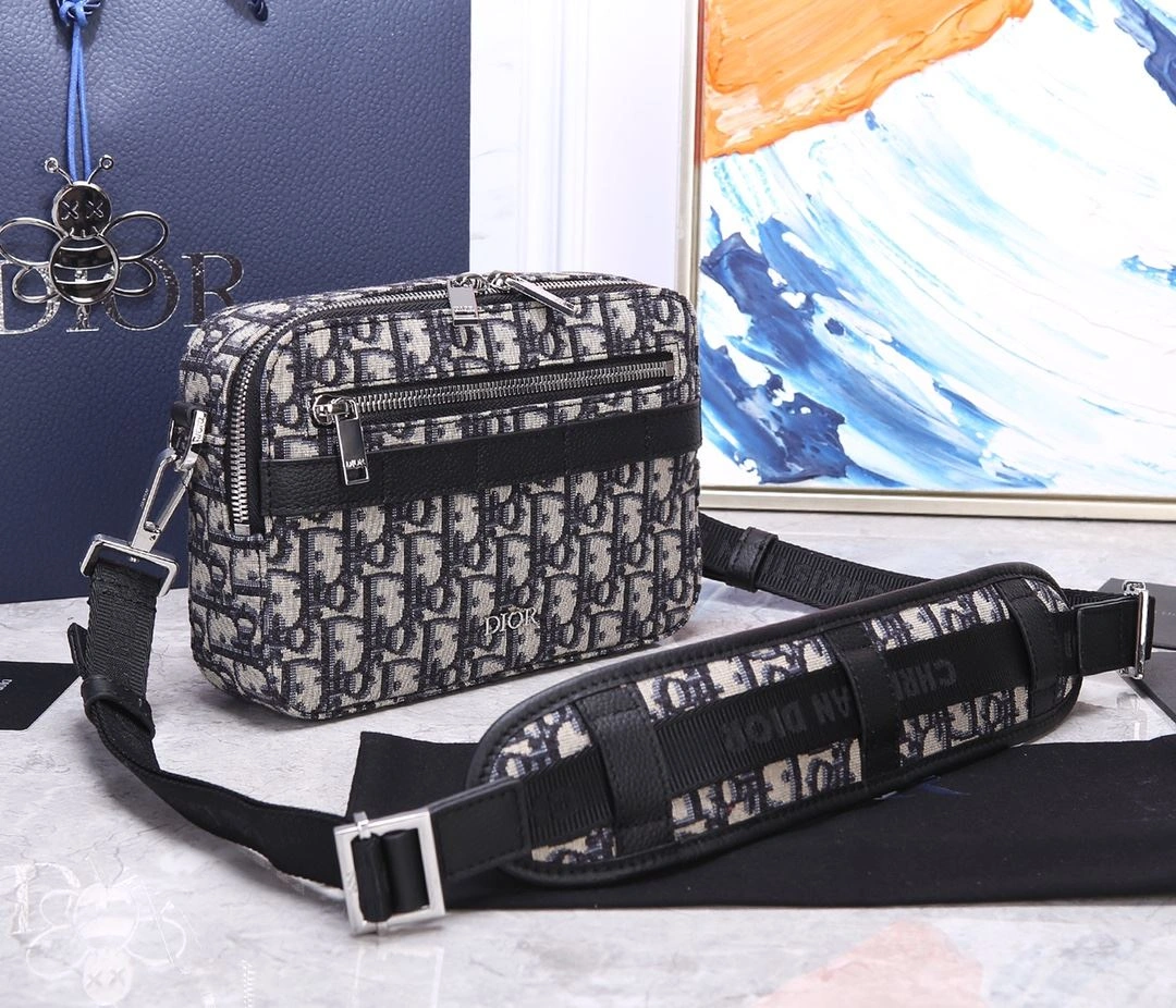 Exact replica Mens Christian Dior Satchel Bags