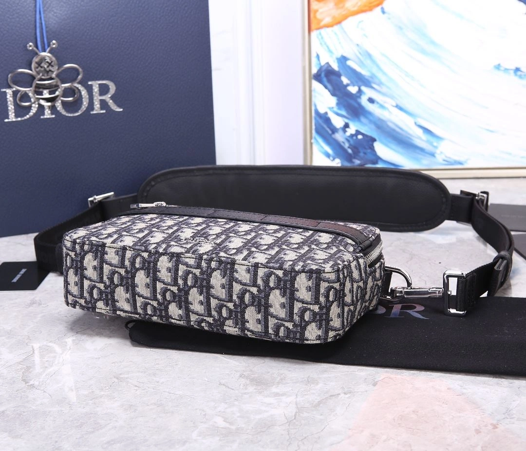Exact replica Mens Christian Dior Satchel Bags