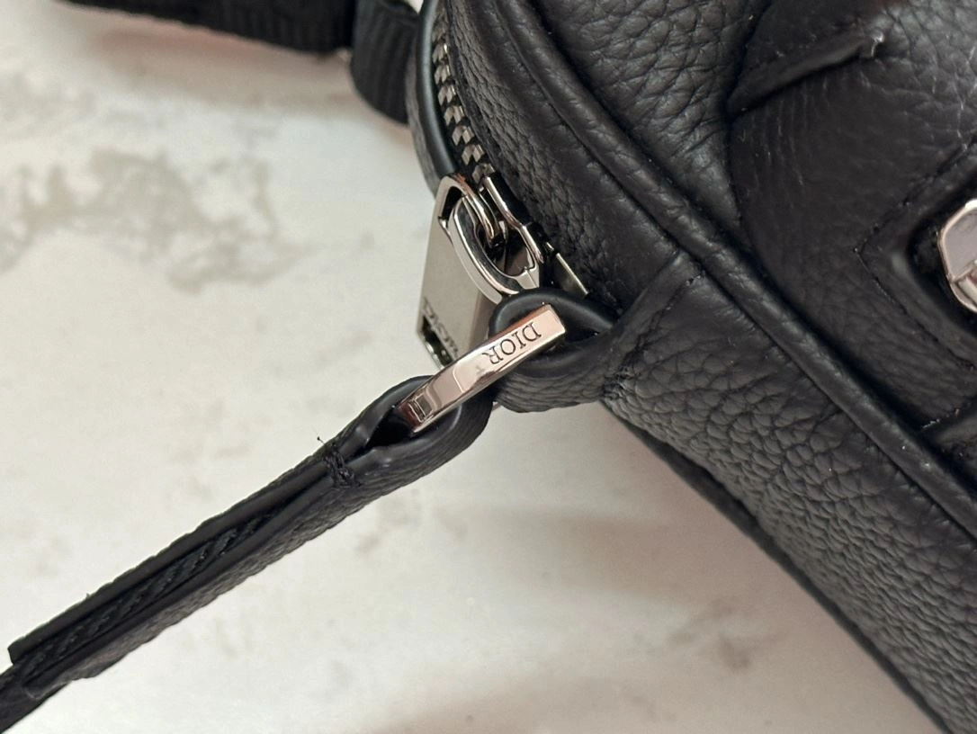 Factory-made Mens Christian Dior Satchel Bags