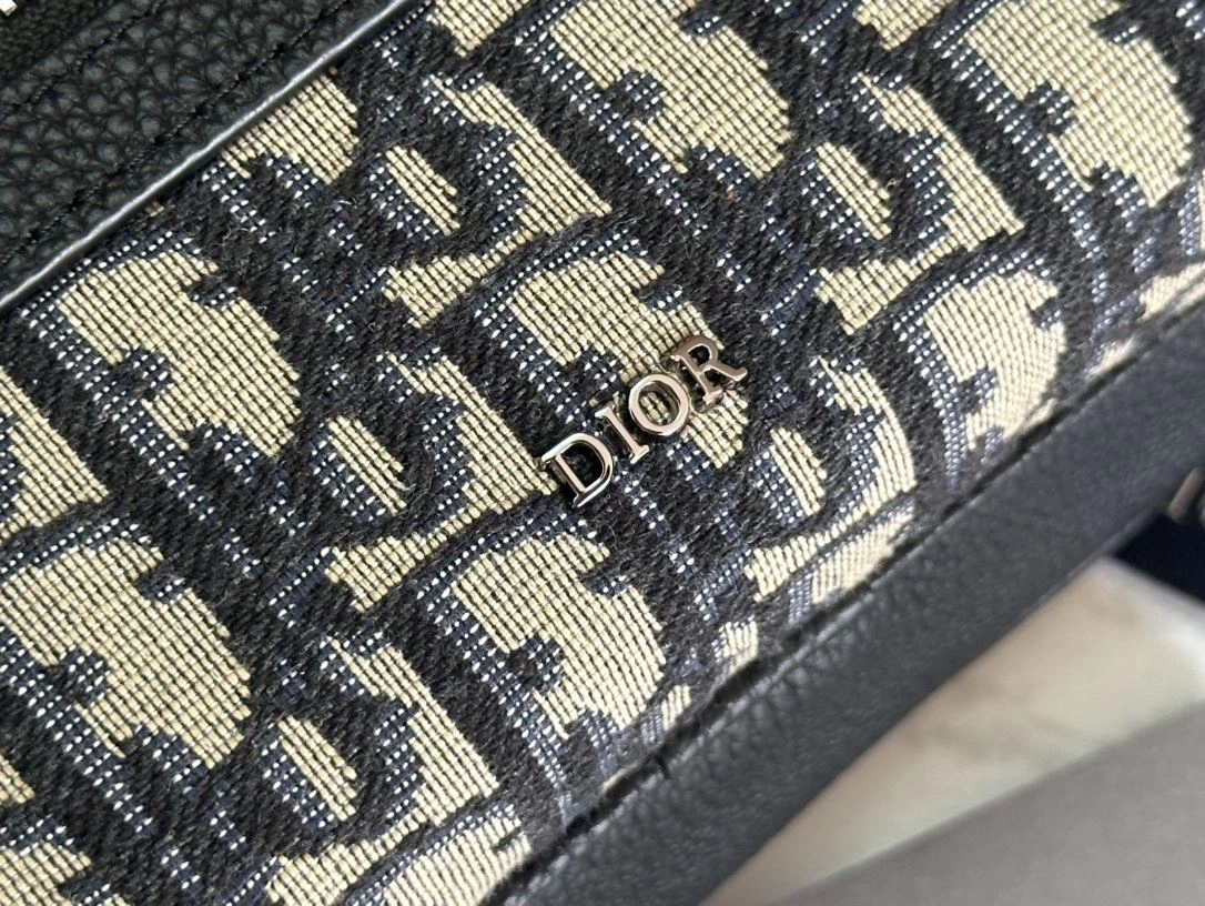Factory-made Mens Christian Dior Satchel Bags