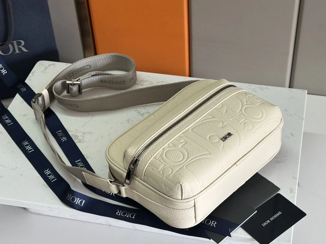 Exact replica Mens Christian Dior Satchel Bags
