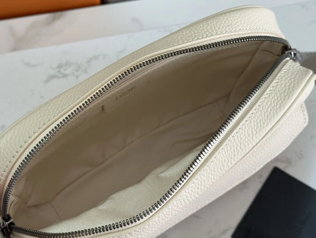 Exact replica Mens Christian Dior Satchel Bags