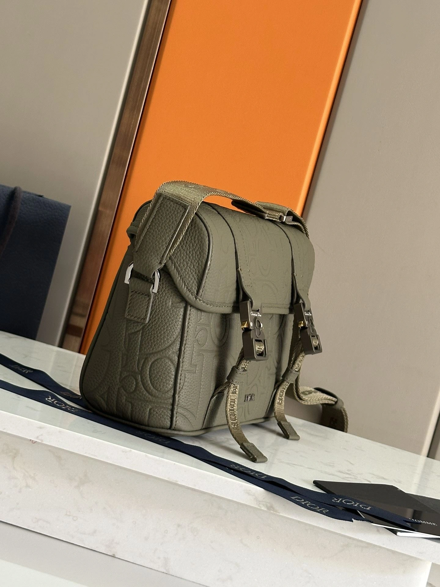 Value-priced Mens Christian Dior Satchel Bags