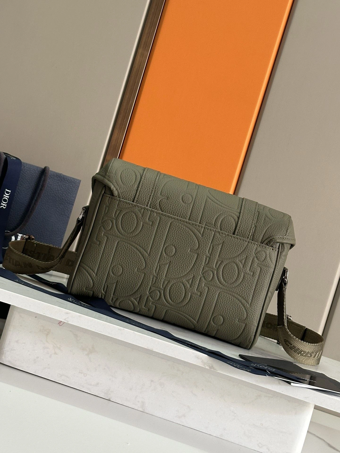 Value-priced Mens Christian Dior Satchel Bags