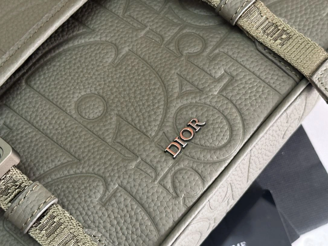 Value-priced Mens Christian Dior Satchel Bags