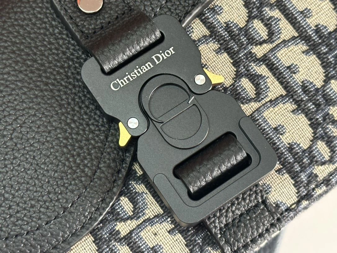 Cut-rate Mens Christian Dior Satchel Bags