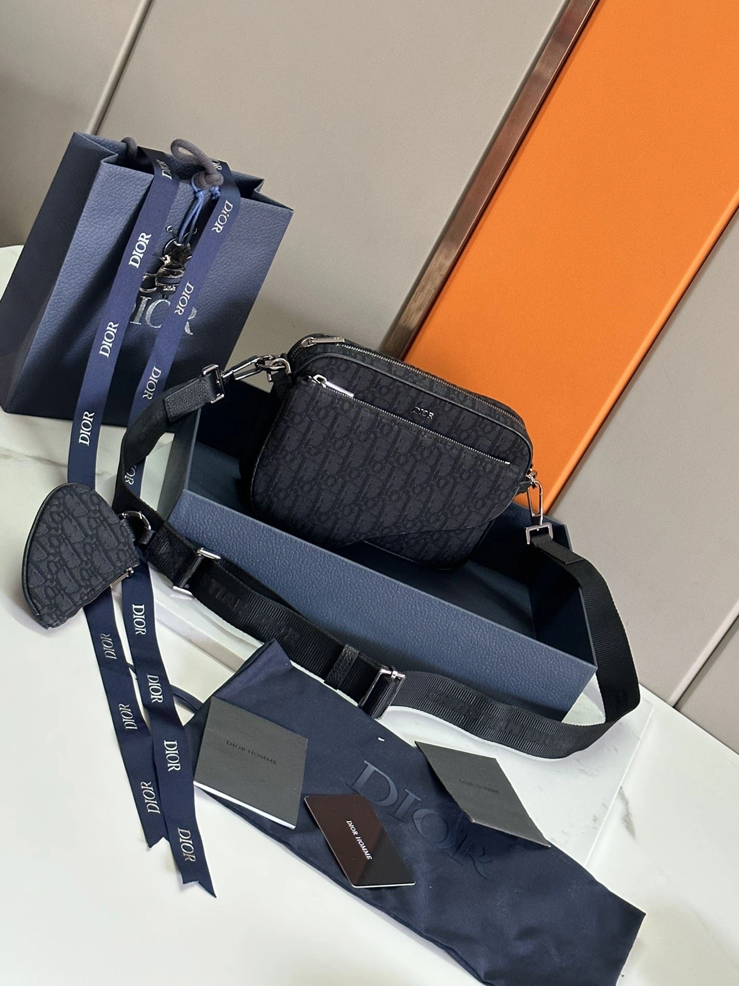 Budget-friendly Mens Christian Dior Satchel Bags