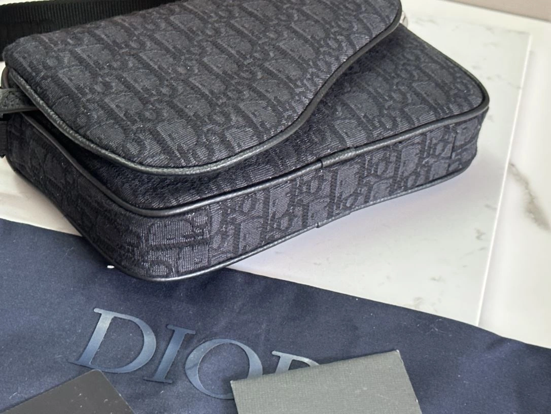 Budget-friendly Mens Christian Dior Satchel Bags