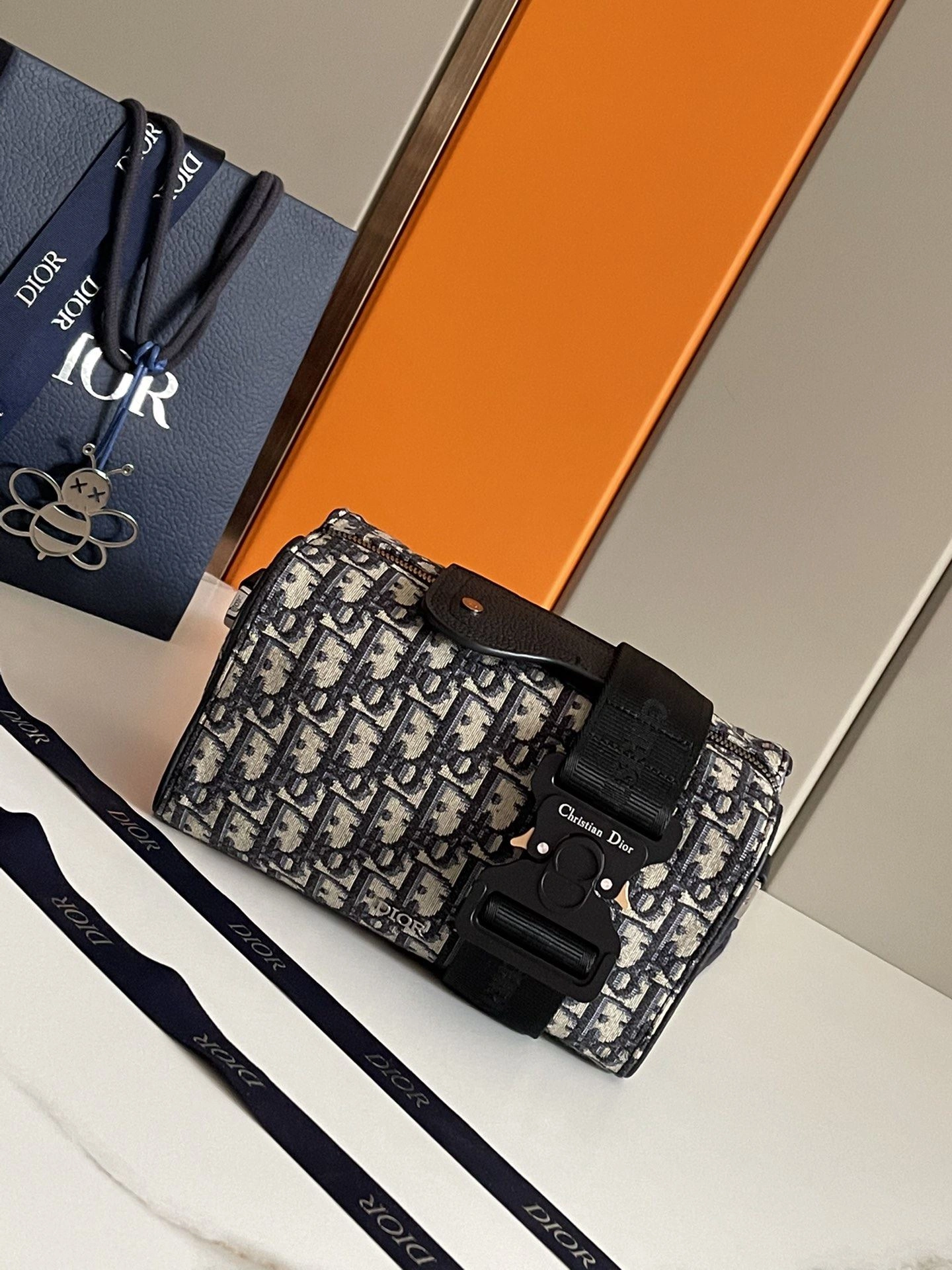 Reasonably priced Mens Christian Dior Satchel Bags
