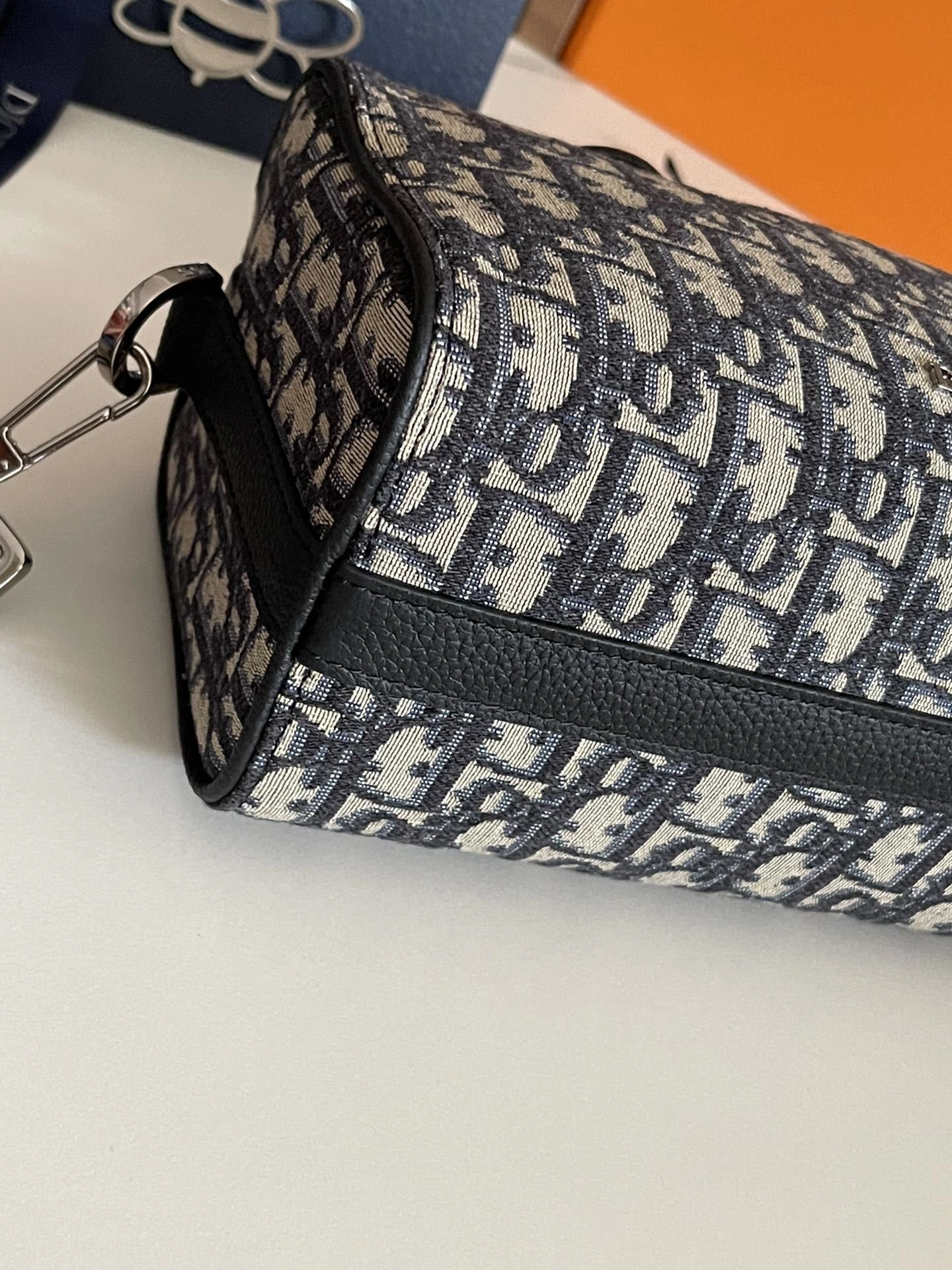 Reasonably priced Mens Christian Dior Satchel Bags