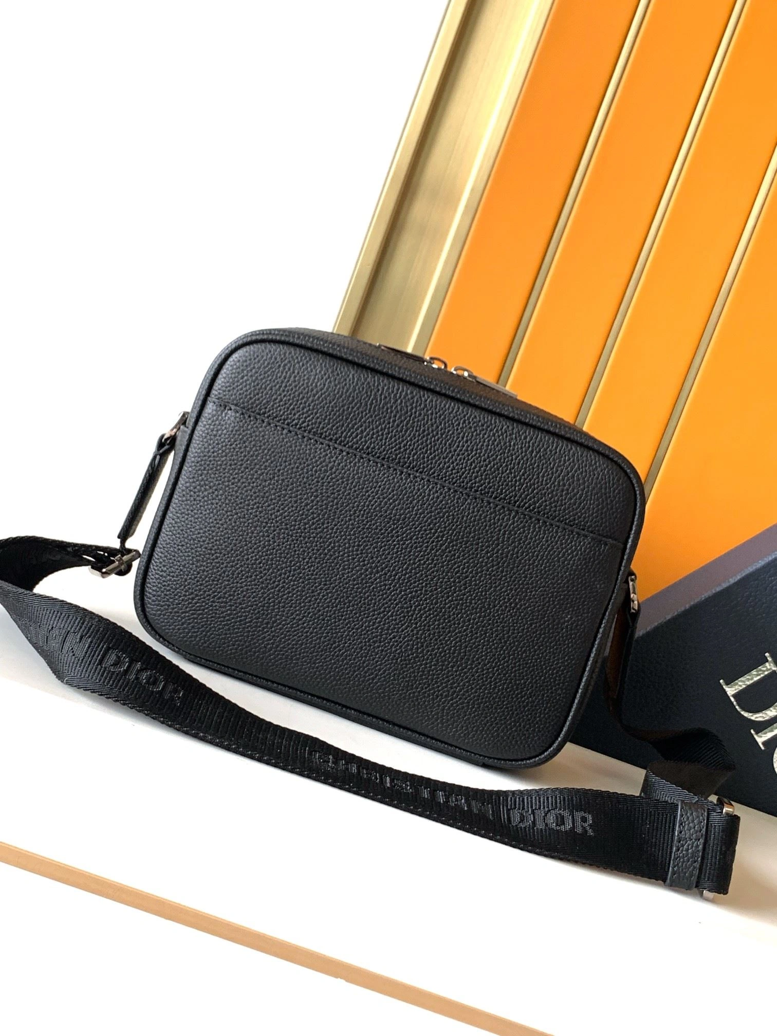 Exact replica Mens Christian Dior Satchel Bags