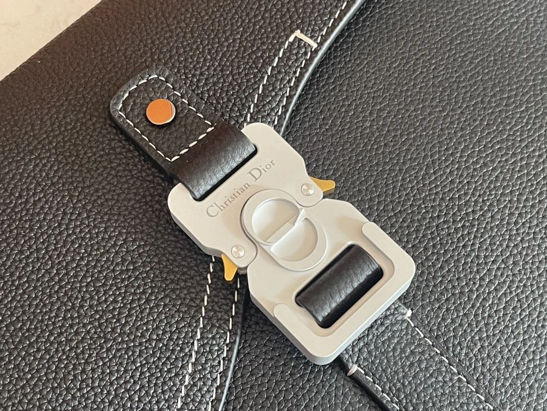 Top match Mens Christian Dior Satchel Bags