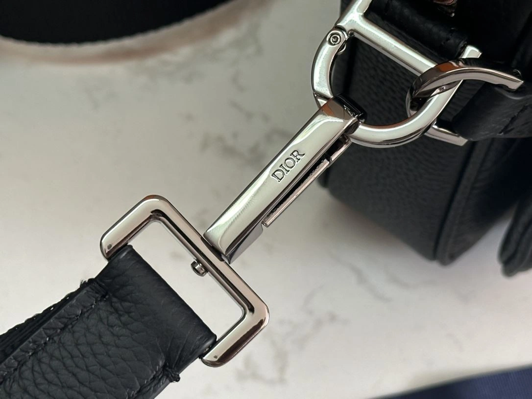 Reasonably priced Mens Christian Dior Satchel Bags
