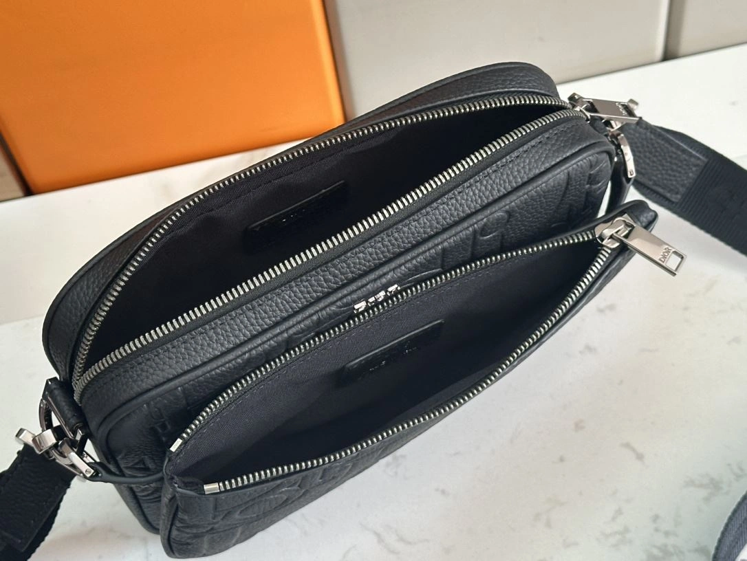 Reasonably priced Mens Christian Dior Satchel Bags