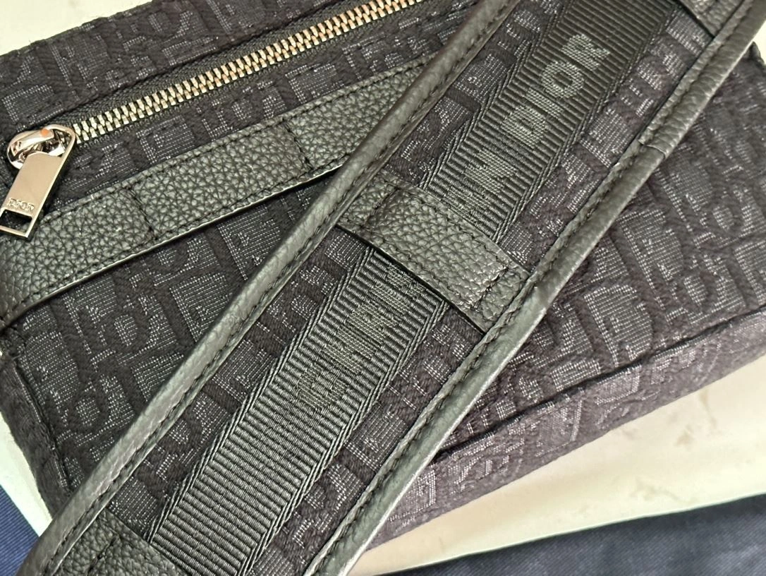 Economical Mens Christian Dior Satchel Bags