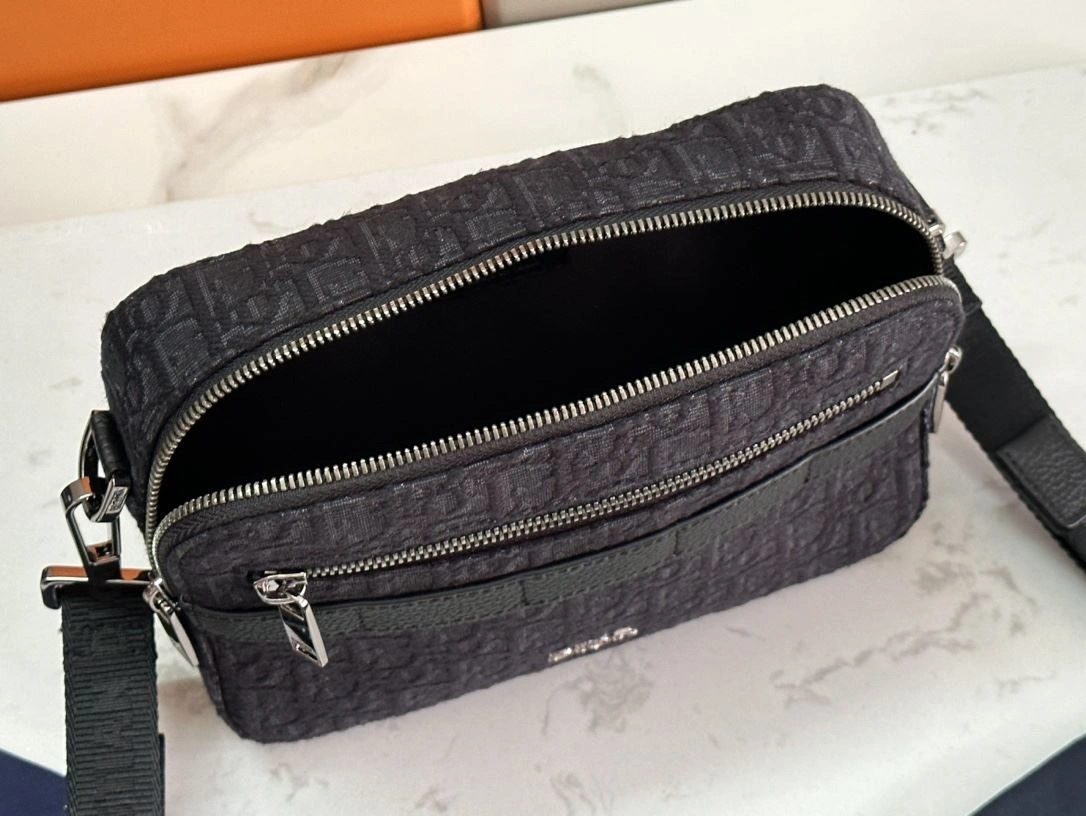 Economical Mens Christian Dior Satchel Bags