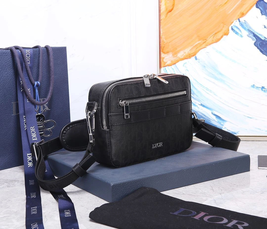 Indistinguishable Mens Christian Dior Satchel Bags