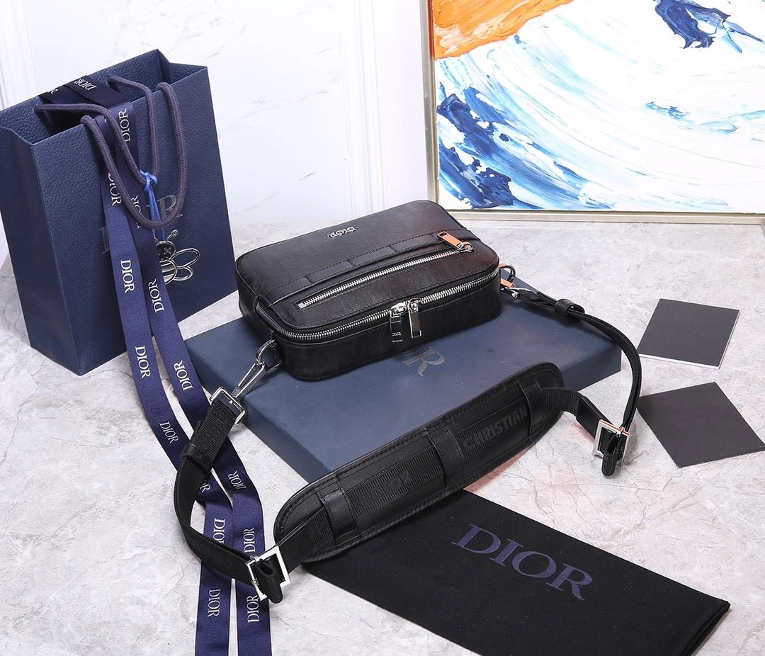Indistinguishable Mens Christian Dior Satchel Bags