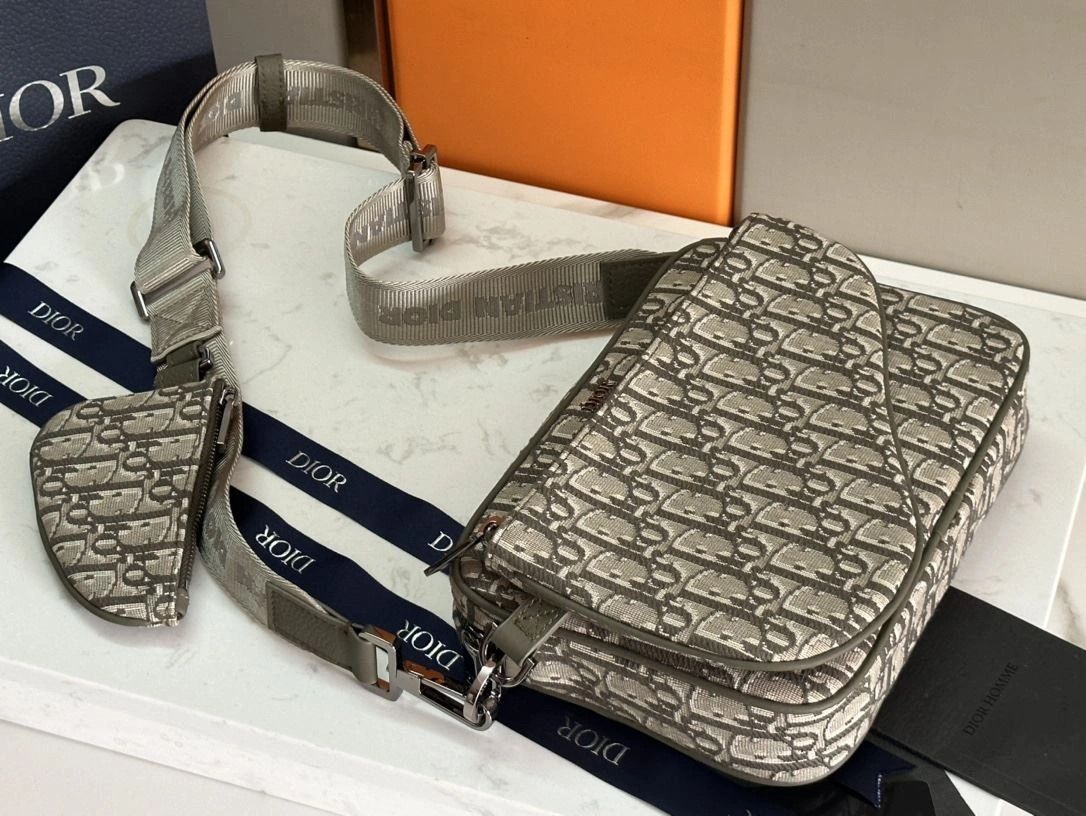Top match Mens Christian Dior Satchel Bags