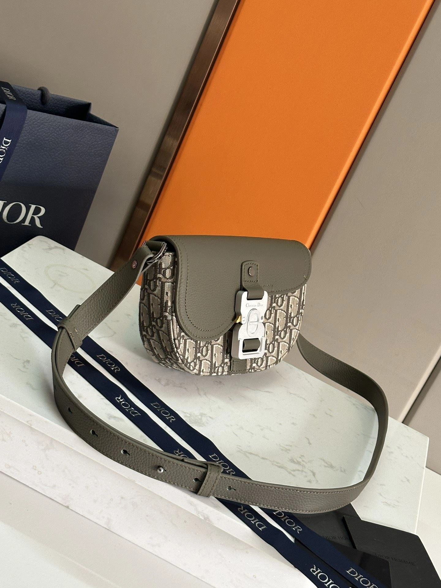 Economical Mens Christian Dior Satchel Bags