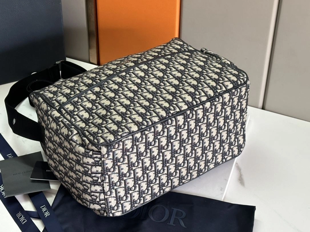 High accuracy Mens Christian Dior Satchel Bags