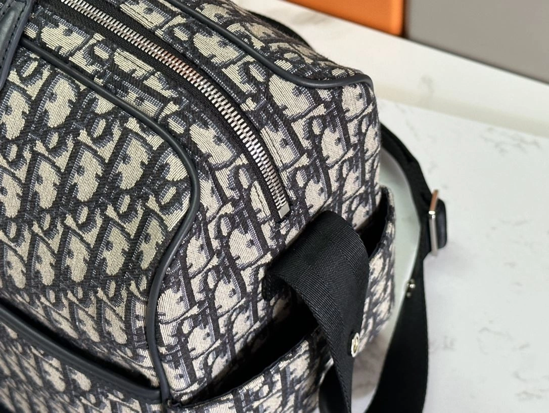 High accuracy Mens Christian Dior Satchel Bags