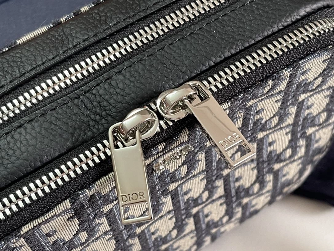 Top mirror Mens Christian Dior Satchel Bags