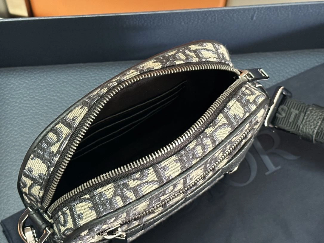 Legit Mens Christian Dior Satchel Bags