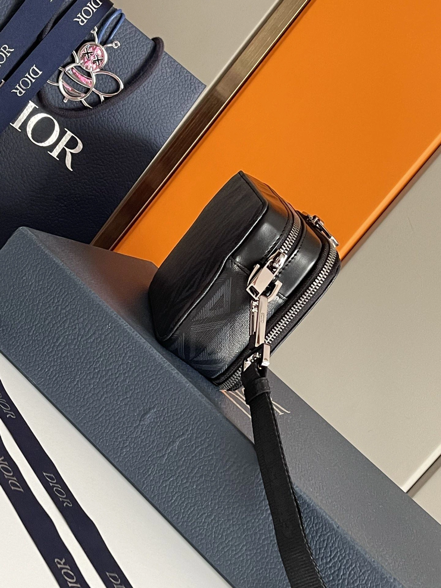 Cut-rate Mens Christian Dior Satchel Bags