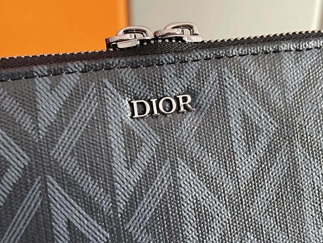Cut-rate Mens Christian Dior Satchel Bags