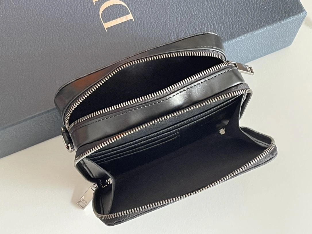 Cut-rate Mens Christian Dior Satchel Bags