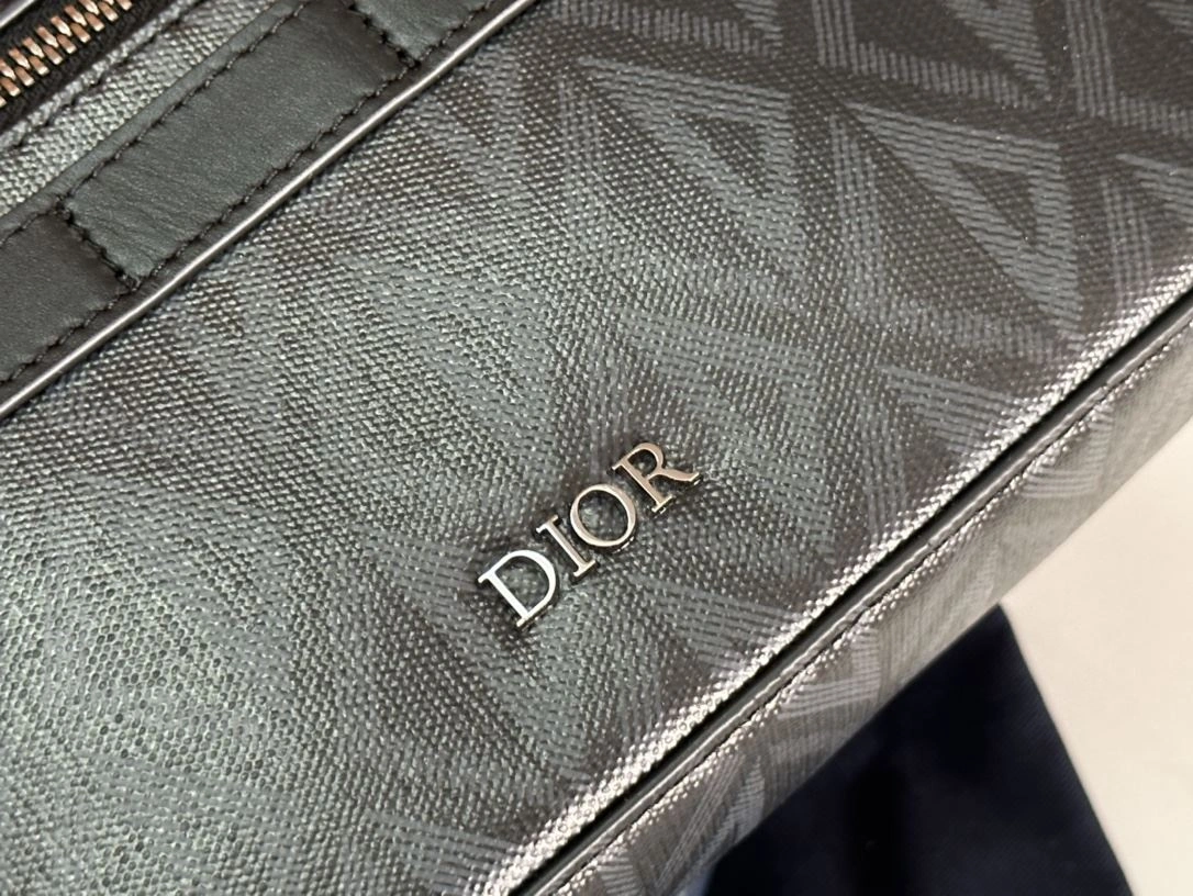 Reasonably priced Mens Christian Dior Satchel Bags