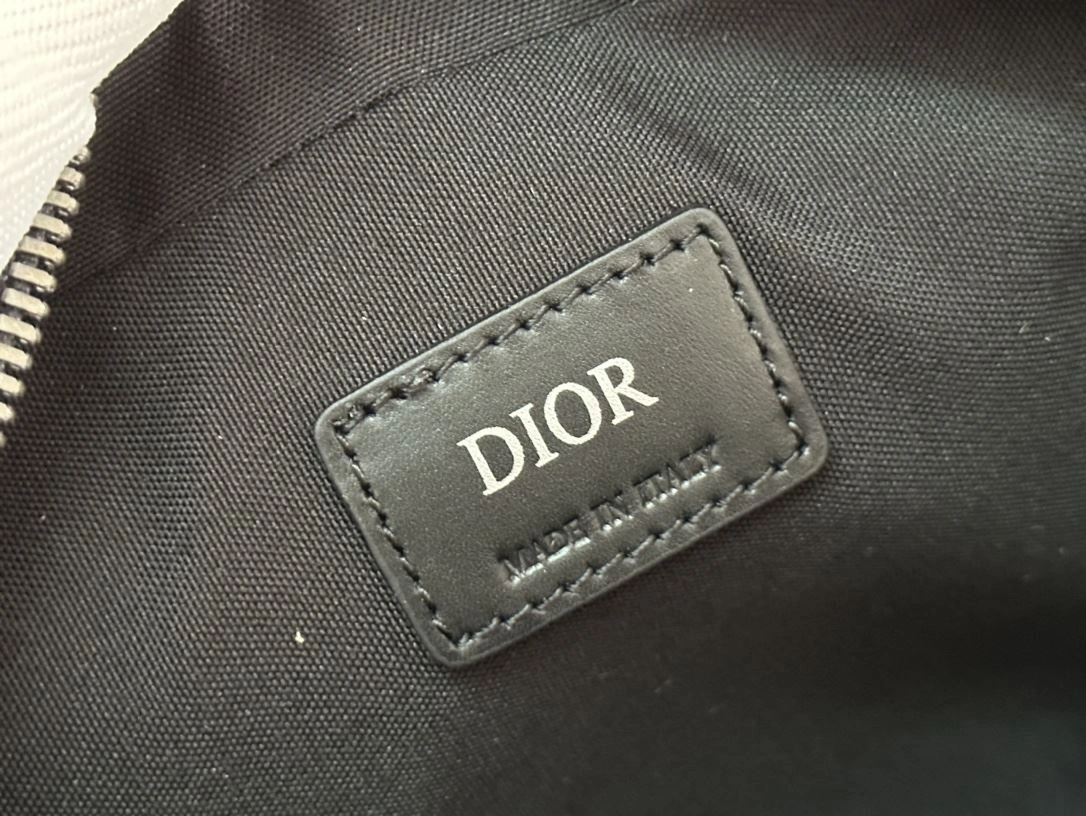 Reasonably priced Mens Christian Dior Satchel Bags