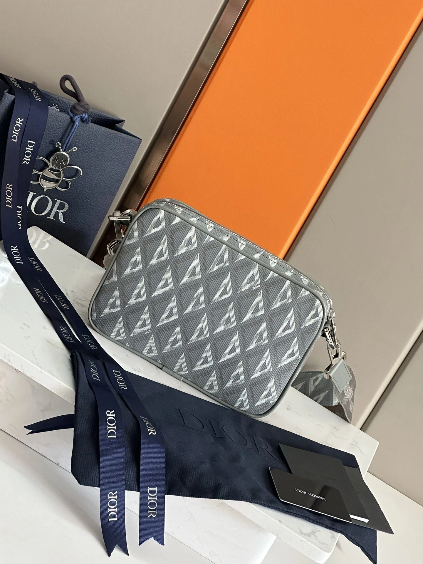 Inexpensive Mens Christian Dior Satchel Bags