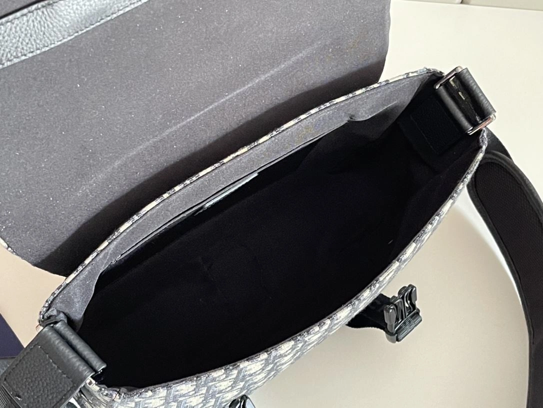 Low-cost Mens Christian Dior Satchel Bags