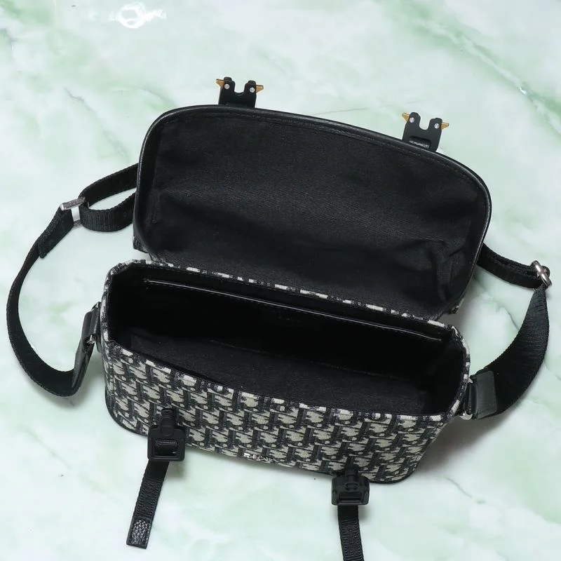 Reasonably priced Mens Christian Dior Satchel Bags