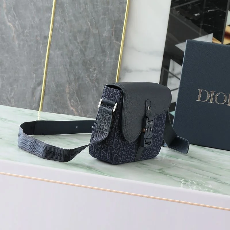 Indistinguishable Mens Christian Dior Satchel Bags