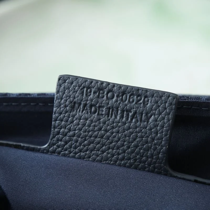 Indistinguishable Mens Christian Dior Satchel Bags