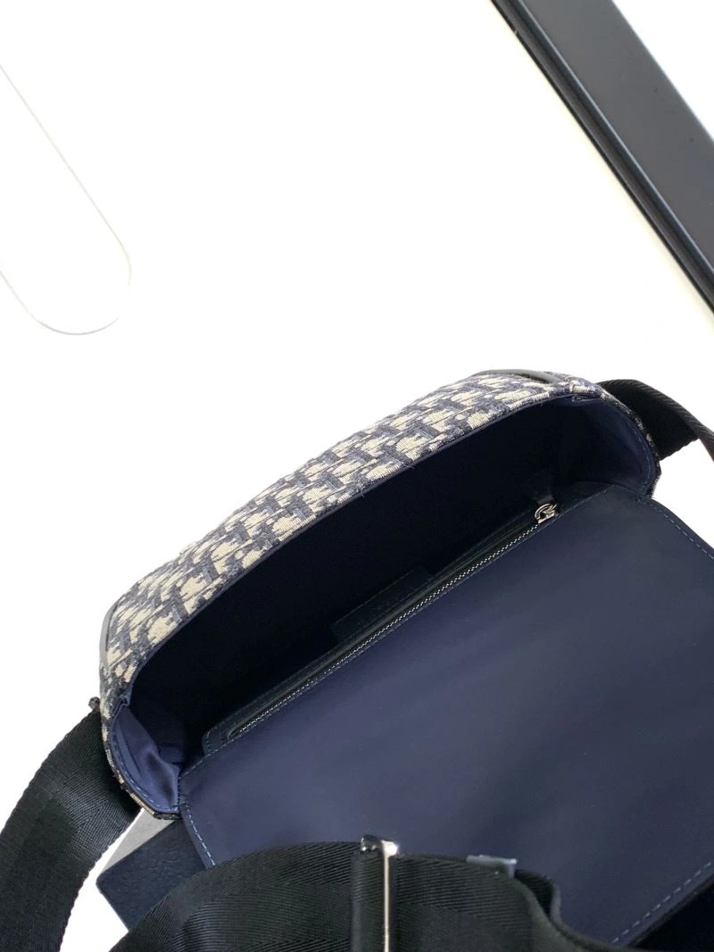Reasonably priced Mens Christian Dior Satchel bags