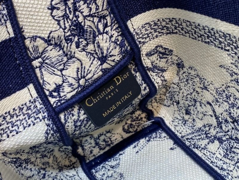 Indistinguishable Mens Christian Dior Satchel bags