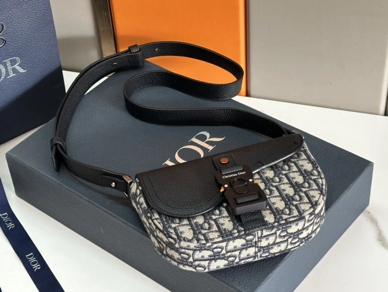 Perfect replica Mens Christian Dior Satchel bags