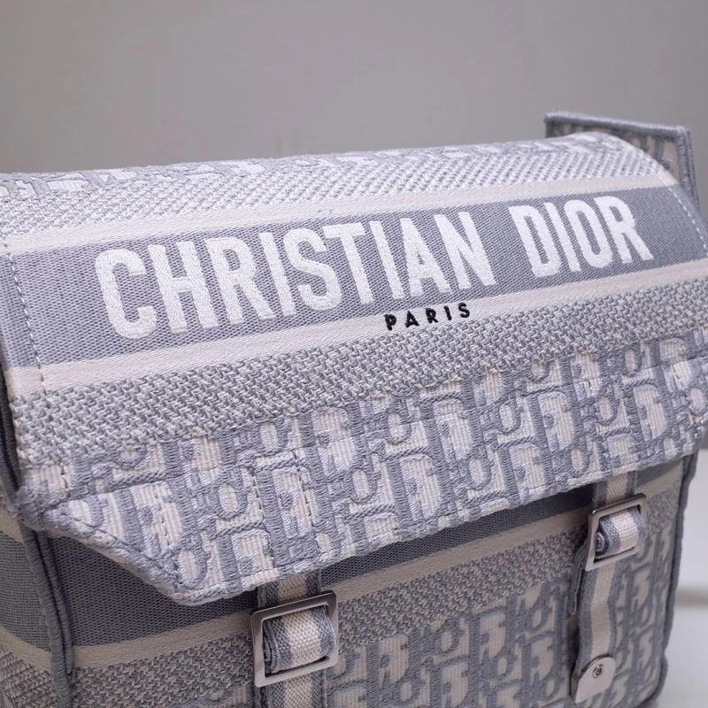 Inexpensive Mens Christian Dior Satchel bags