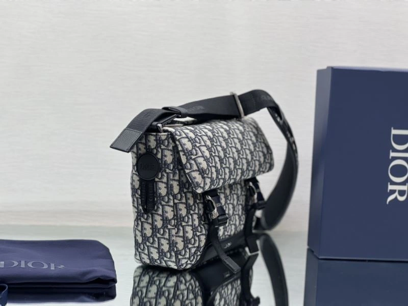 Budget-friendly Mens Christian Dior Satchel bags