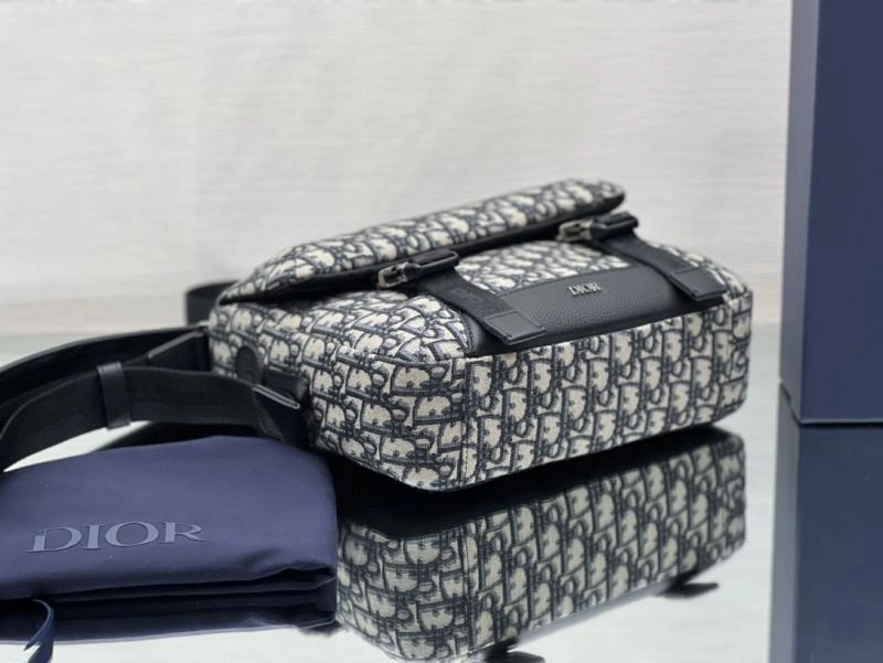 Budget-friendly Mens Christian Dior Satchel bags