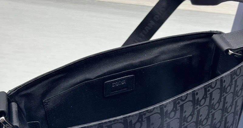 High accuracy Mens Christian Dior Satchel bags