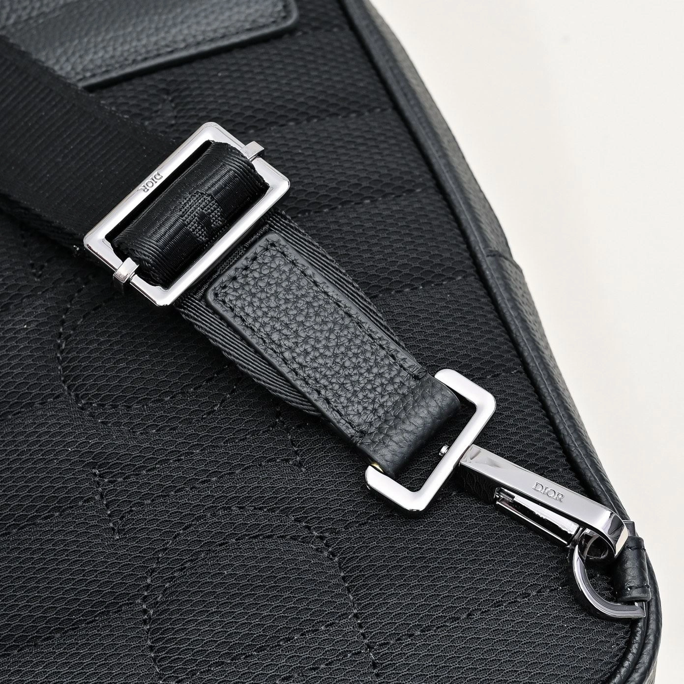 Exact replica Mens Christian Dior Waist Chest Packs