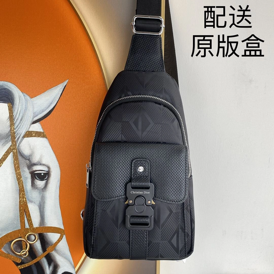 Bargain Mens Christian Dior Waist Chest Packs