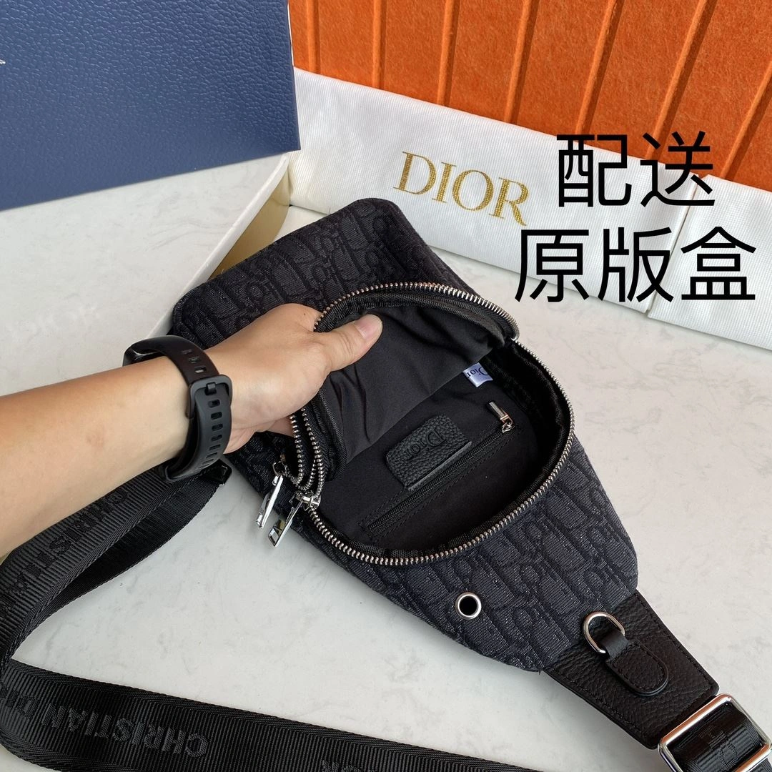 Low-cost Mens Christian Dior Waist Chest Packs