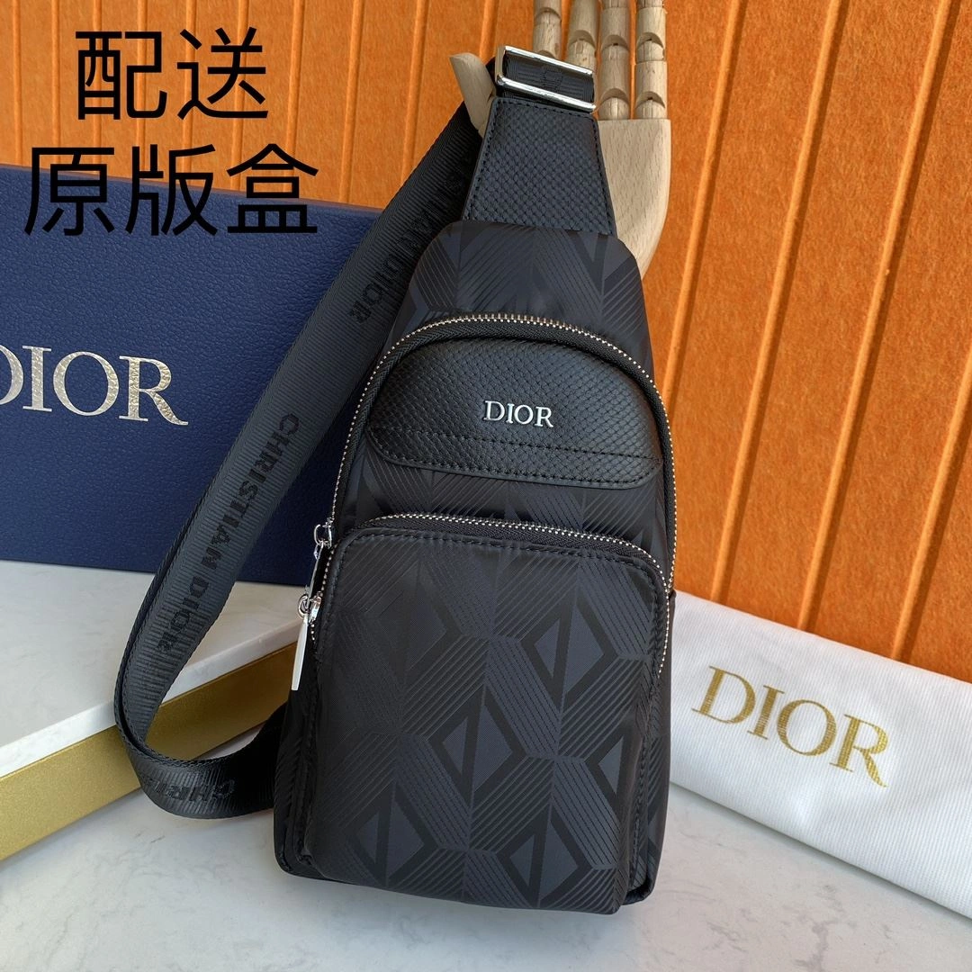 Low-cost Mens Christian Dior Waist Chest Packs